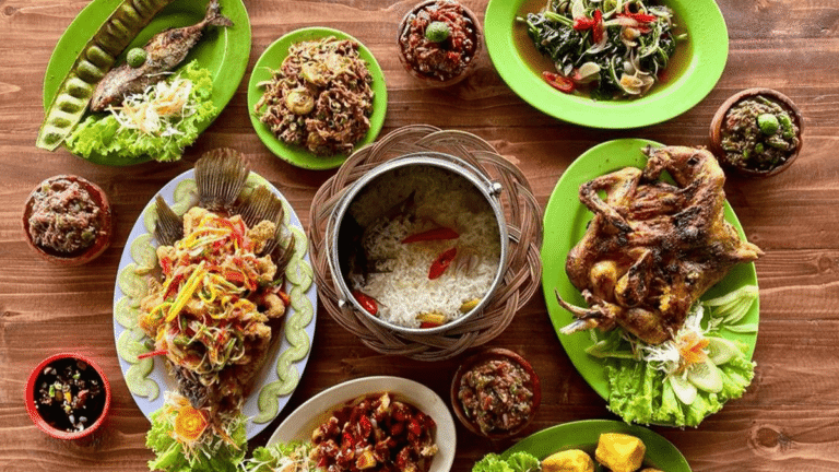Rumah Makan Cibiuk Karawang: Sekali Coba, Auto Balik Lagi! - Esmoir